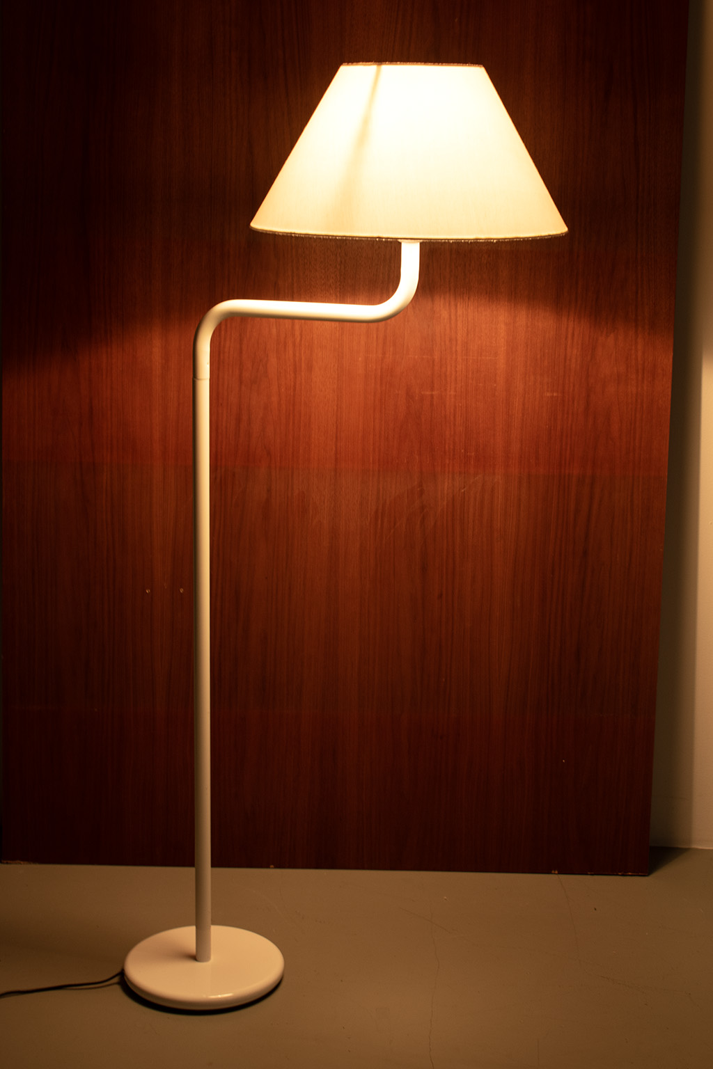 Old Stock vloer/leeslamp - Decennia Design